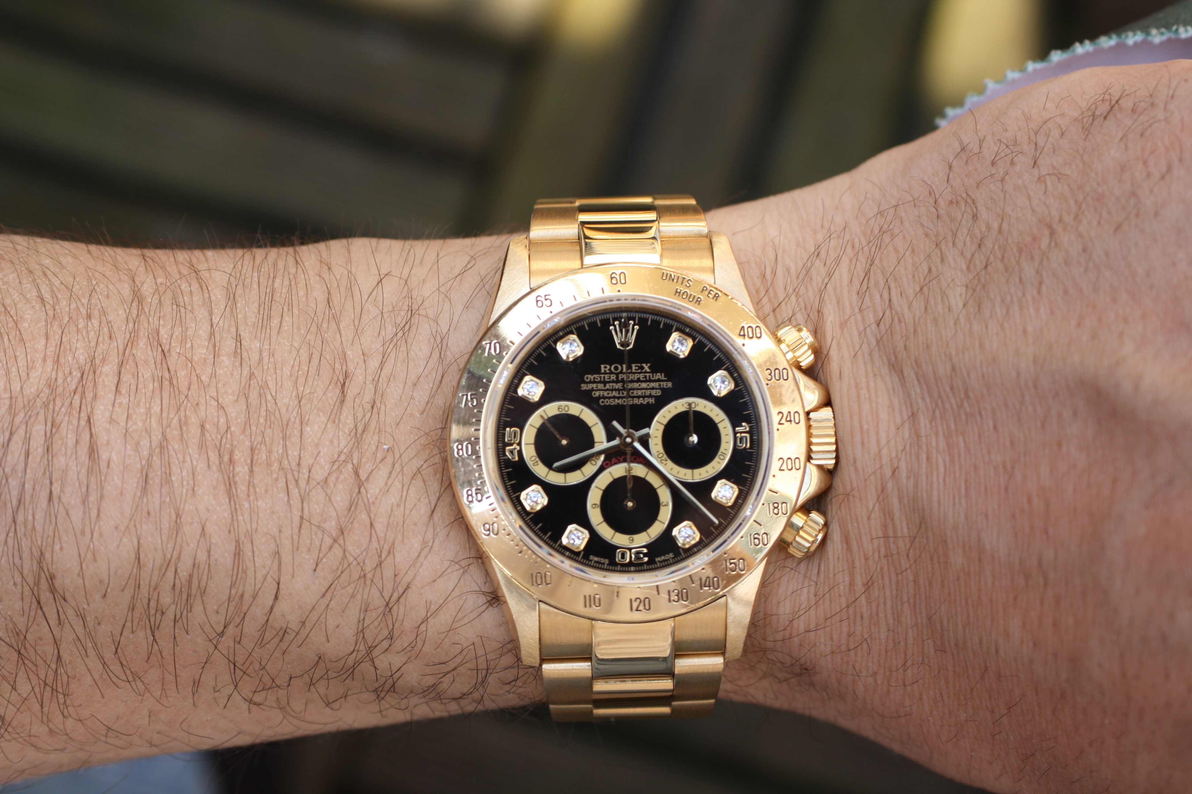 Inverted 6 Daytona Cosmograph from 1994 in Yellow Gold | Vintage Times